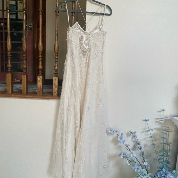 Scala | Dresses | Scala Cream Spaghetti Strap Maxi Dress For Brides ...